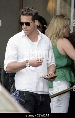 Ryan Reynolds outside Saks Fifth Avenue in Beverly Hills Los Angeles ...