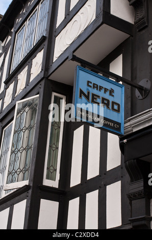 Cafe Nero coffee shop at Cambridge Central station. England. UK Stock ...