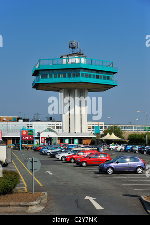 Observation tower and restaurant. Forton Service Station, M6 Motorway ...