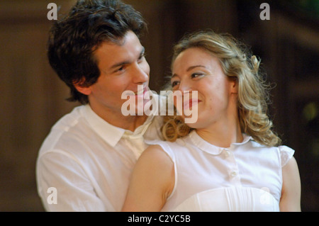Juliet Rylance & Will Kemp Romeo and Juliet at Middle Temple Hall ...