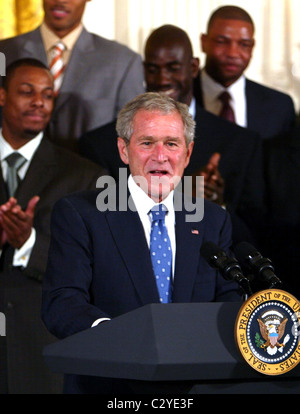 President George W. Bush pays tribute to the Celtics' 17th NBA ...