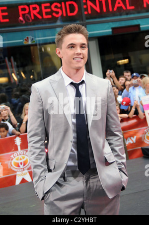 Jesse McCartney performs live on 'The Today Show's Summer Concert ...