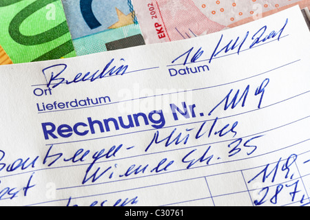 Handwritten statement accounting document Stock Photo - Alamy