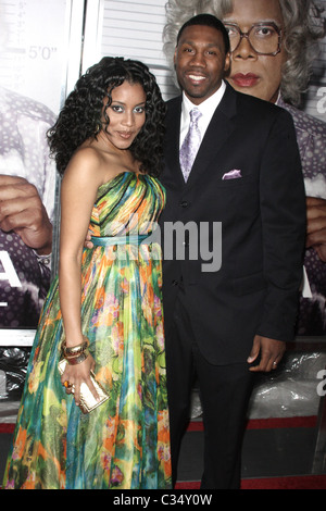 Bobbi Baker New York Screening of Tyler Perry's 'Medea Goes To Jail' at ...