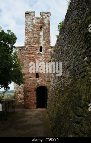 EXETER CASTLE WALLS Stock Photo - Alamy