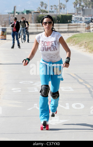 Jordan, aka Katie Price, skating after leaving Venice Bike & Skates Los ...