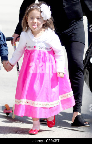 Ava Eliot Jackman Hugh Jackman and his wife enjoy a day out and about ...