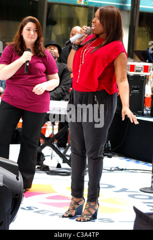 Jennifer Hudson and 'Today Show' Contest to Sing with Jennifer Hudson ...