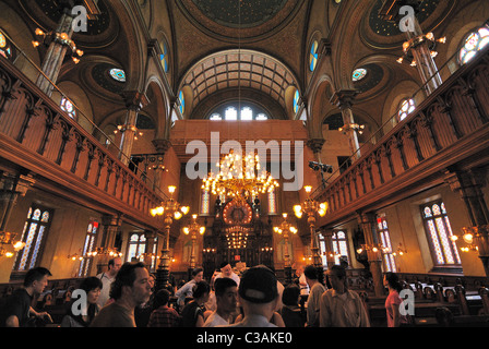 Eldridge Street Synagogue in Manhattan New York City Stock Photo - Alamy