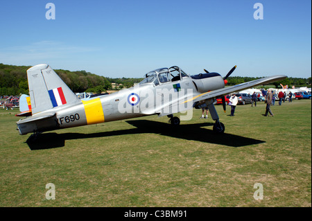 PERCIVAL P56 PISTON PROVOST T.1. TRAINER R.A.F 550 HP LEONIDES 9 ...
