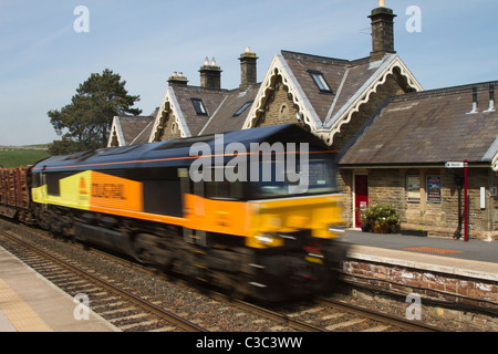GB Timber Freight Colas Rail Long cut Log Trains Carlisle Yard to Chirk ...