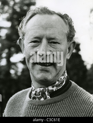RICHARD HEARNE (1908-1979) "Mr Pastry" with wife Yvonne ,daughters ...