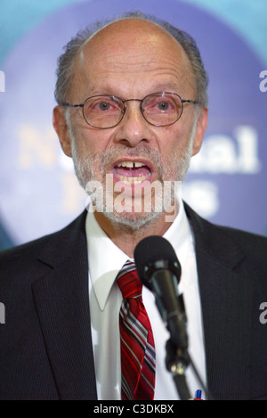 President Obama 's former Physician Dr. Scheiner Attends a press ...