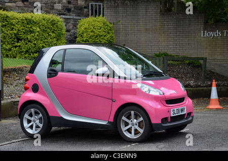 Pink Smart Car Stock Photo - Alamy