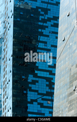 SOHO Shangdu complex, based on fractals, by LAB Architecture Studio ...