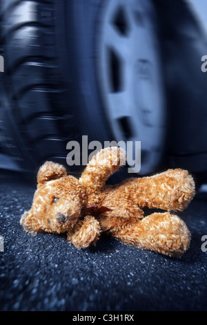 teddy bear in front of a car Stock Photo - Alamy