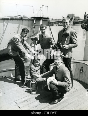 BARRON KNIGHTS in July 1964. From l: Dave Ballinger, Butch Baker, Baron ...