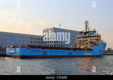 Maersk headquarters in Copenhagen Denmark Europe Stock Photo: 26786630 ...