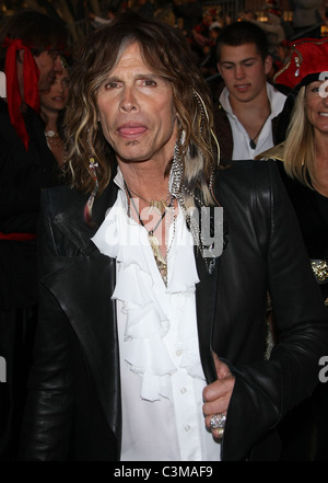 Steven Tyler 'Pirates Of The Caribbean: On Stranger Tides' World ...