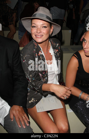 Kate Moss 25th anniversary London Fashion Week Spring/Summer 2010 ...