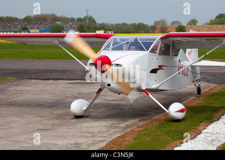 Wittman W10 Tailwind G-CEJE taxiing at Breighton Airfield Stock Photo ...