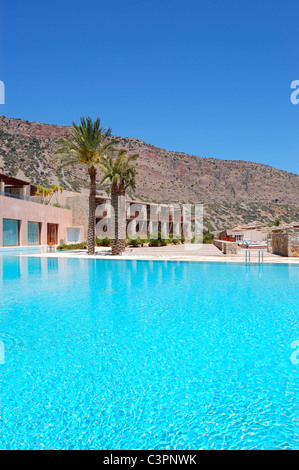 Swimming pool at luxury hotel, Crete, Greece Stock Photo - Alamy