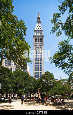 The Metropolitan Life Insurance Company Tower in New York City, an ...