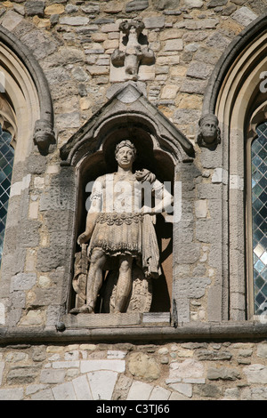 Southampton - The Bargate, remains of the northern entrance through the ...
