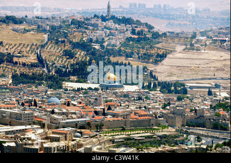 Aerial photograph of the western wall and the Temple mount in the old ...