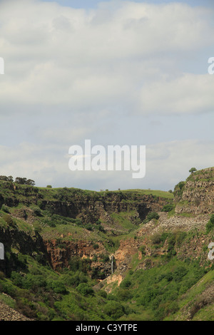 Israel, Golan Heights, Gamla waterfall Nature reserve Stock Photo - Alamy