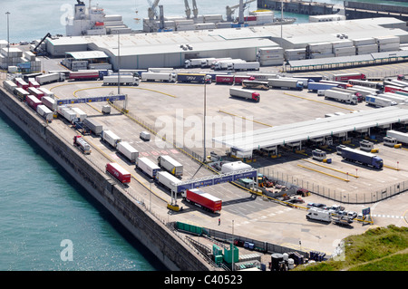 Dover Ferry terminal vehicle check in booth Stock Photo - Alamy