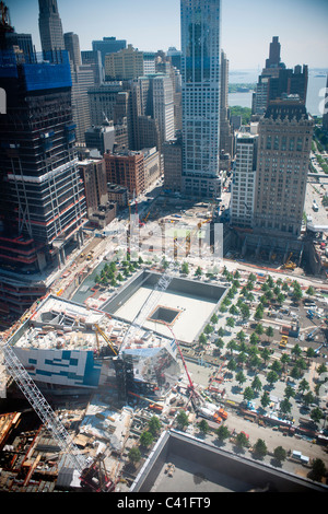 The reflecting pools in the 9/11 Memorial Park at Ground Zero as seen ...