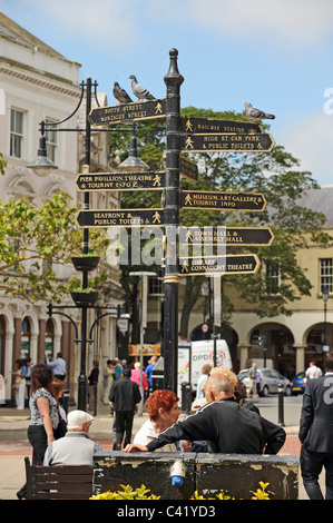 Tourist Information sign for Worthing Tourist Information Centre in ...
