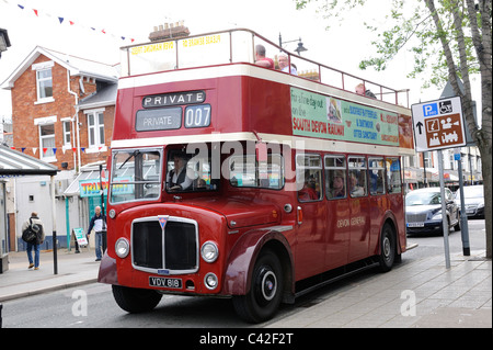 Devon General 1957-built AEC Regent V bus (VDV 818) on tour paignton ...