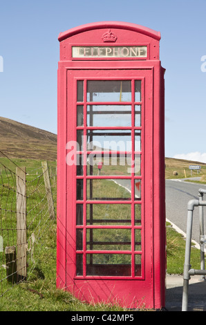 Remote phone box traditional K6 telephone box on mountain road ...