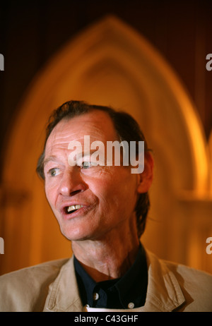 Alexander Gordon "Alex" Higgins (18 March 1949 – 24 July 2010), also ...