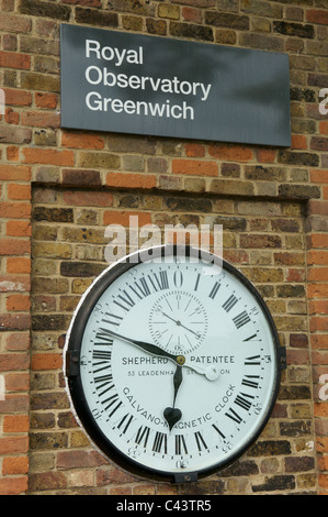 Time zones and the Greenwich Meridian Stock Photo - Alamy