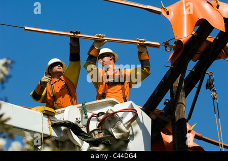 electric utility lineman Stock Photo - Alamy