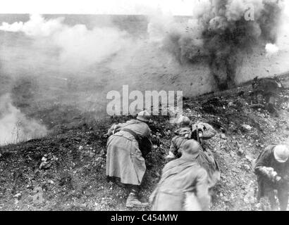 World War 1: Battle of Verdun. French mortar firing an eleven hundred ...