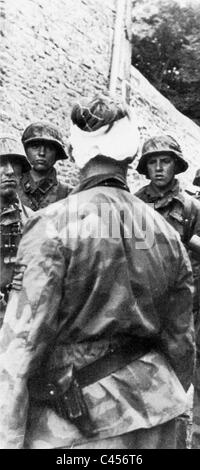 Soldiers of the SS-Panzer Division Hitler Youth, 1944 Stock Photo - Alamy