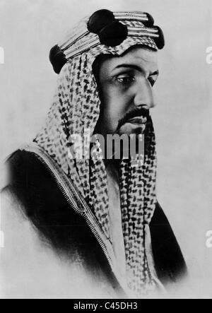 Abdul-Aziz III Ibn Saud, founder of the Wahhabis Empire and from 1932 ...