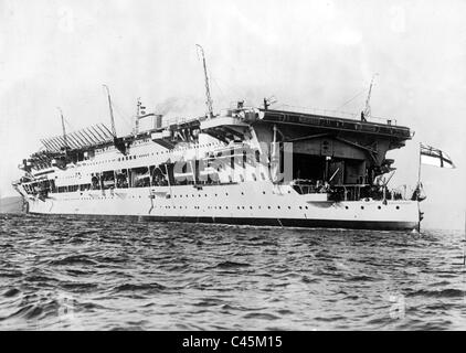 British aircraft carrier HMS 'Courageous' Stock Photo - Alamy