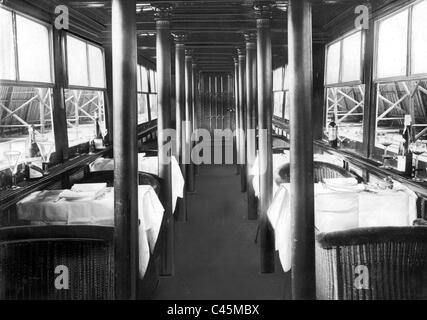 Zeppelin airship 'Hansa' (LZ 13) during the Kiel Week, 1913 Stock Photo ...