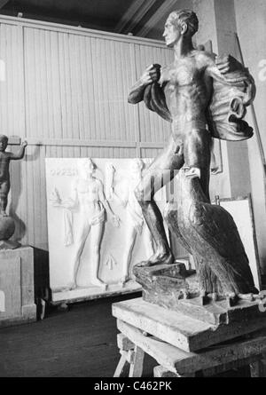 Art of the Third Reich: Sculptures, 1933-1945 Stock Photo - Alamy