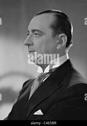 Curt Goetz in 'Napoleon ist an allem schuld', 1938 Stock Photo - Alamy
