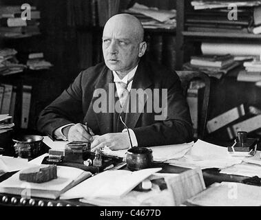 Fritz HABER (1868-1934) German chemist at work in his laboratory at ...