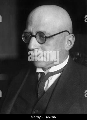 Fritz HABER (1868-1934) German chemist at work in his laboratory at ...