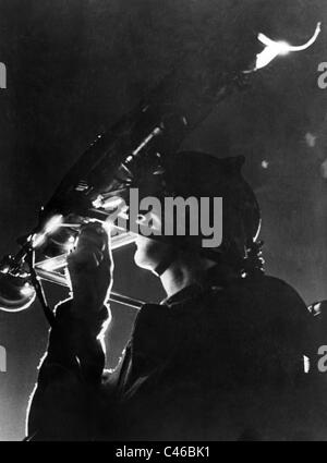 World War 2 searchlight Stock Photo - Alamy