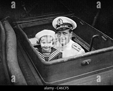 Traudl Stark and Wolf Albach-Retty in 'Liebling der Matrosen', 1937 ...