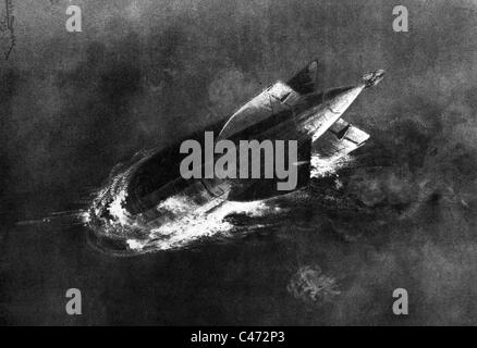 World War 1. First use of a German Zeppelin to drop bombs occurred on ...